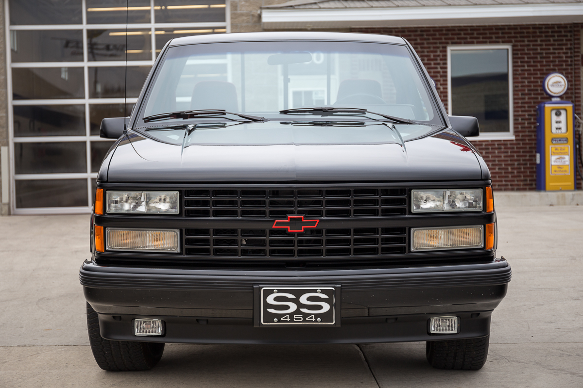 1990 Chevrolet 454 SS Pickup | Fast Lane Classic Cars