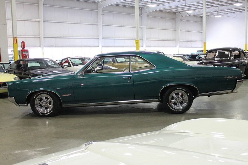 1966 Pontiac GTO | GR Auto Gallery