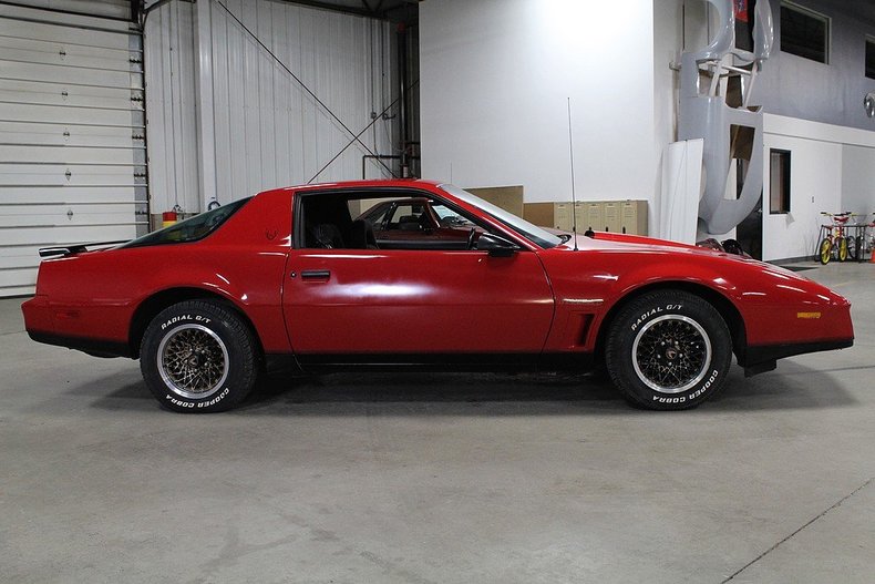 1982 Pontiac Firebird | GR Auto Gallery
