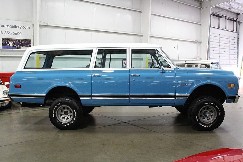 1971 Chevrolet Suburban | GR Auto Gallery
