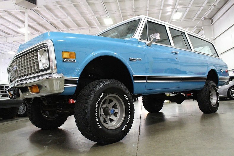 1971 Chevrolet Suburban | GR Auto Gallery
