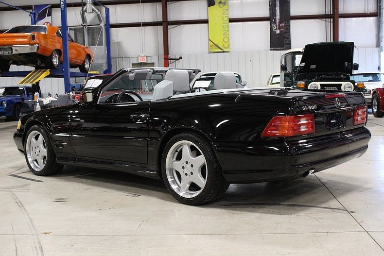 2000 Mercedes-Benz SL500 | GR Auto Gallery