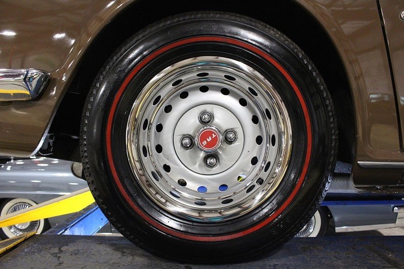 1976 Triumph TR6 | GR Auto Gallery