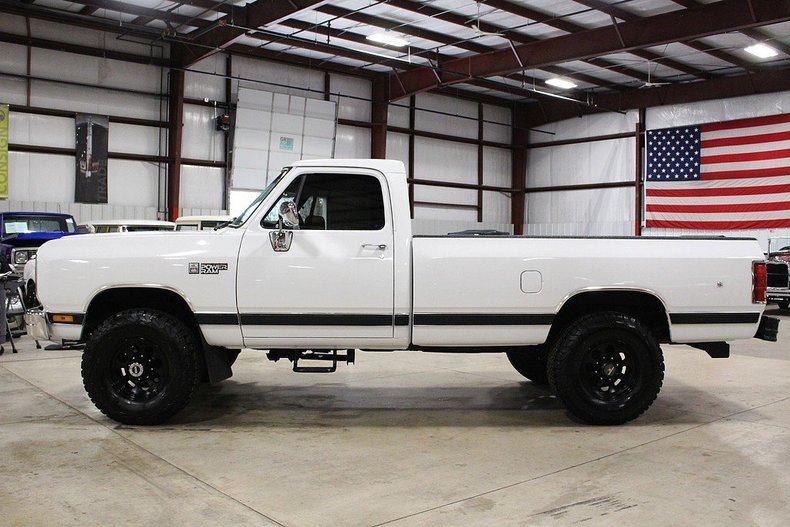 1990 Dodge RAM W250 | GR Auto Gallery