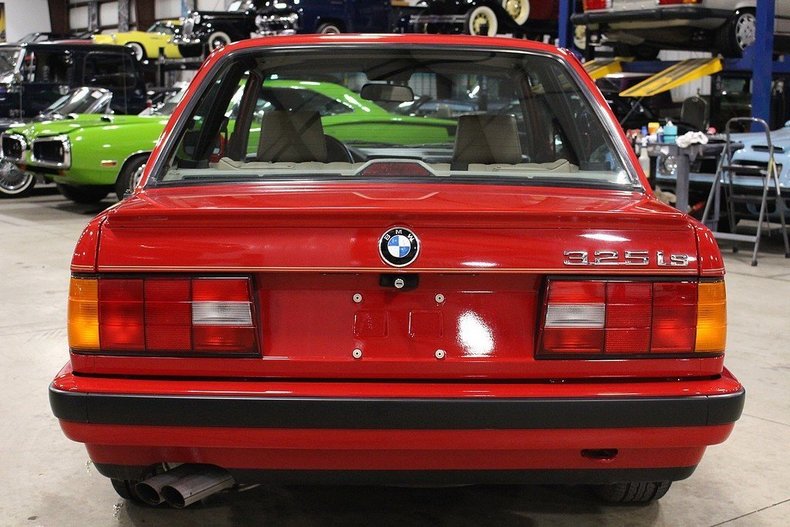 1989 BMW 325i | GR Auto Gallery