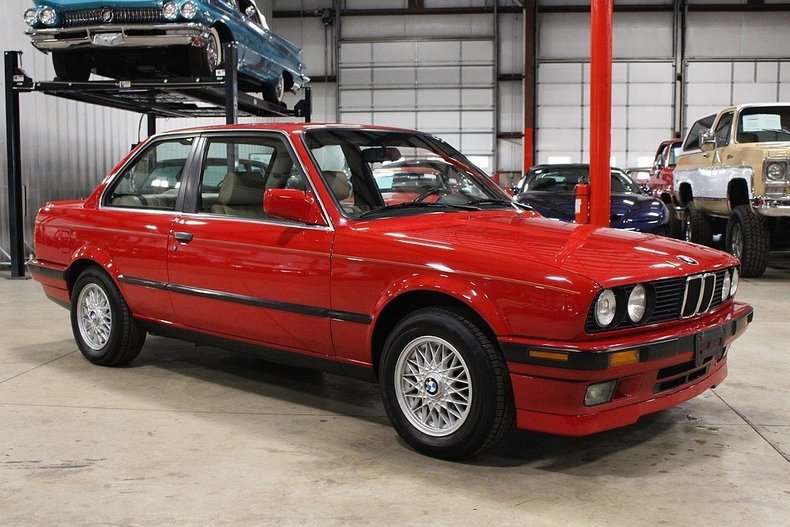 1989 BMW 325i | GR Auto Gallery