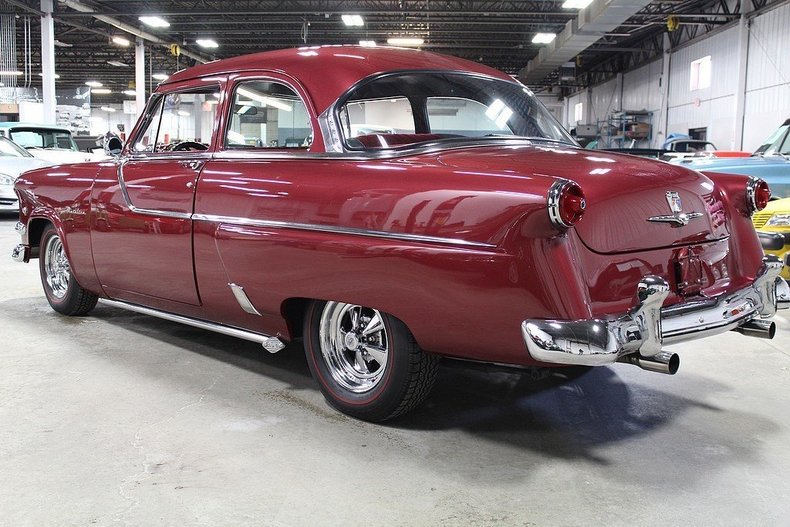 1954 Ford Mainline | GR Auto Gallery