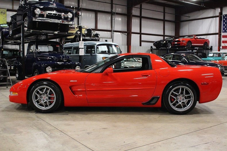 2001 Chevrolet Corvette | GR Auto Gallery