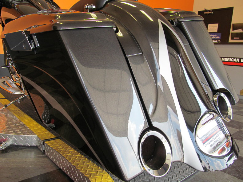 Buy 2012 Harley-Davidson Touring Street Glide- Jim Nasi on 2040-motos