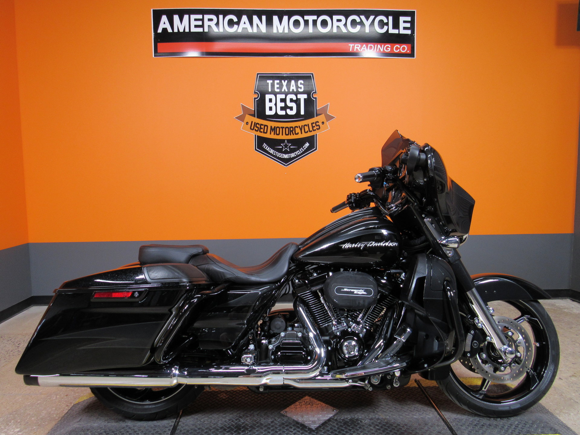 2017 Harley-Davidson CVO Street Glide - FLHXSE for sale #101189 | MCG