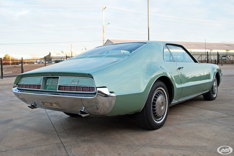 1967 Oldsmobile Toronado | Art & Speed Classic Car Gallery in Memphis, TN