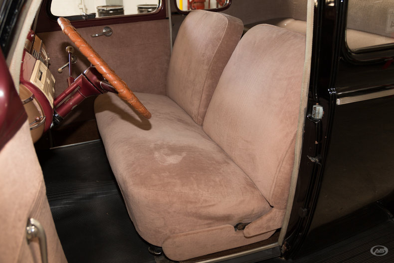 1940 Ford Deluxe | Art & Speed Classic Car Gallery in Memphis, TN