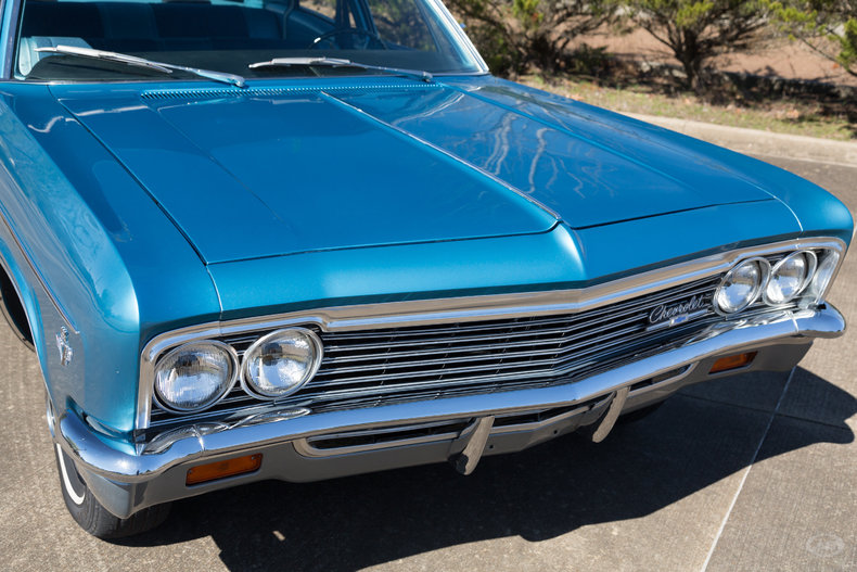 1966 Chevrolet Impala | Art & Speed Classic Car Gallery in Memphis, TN
