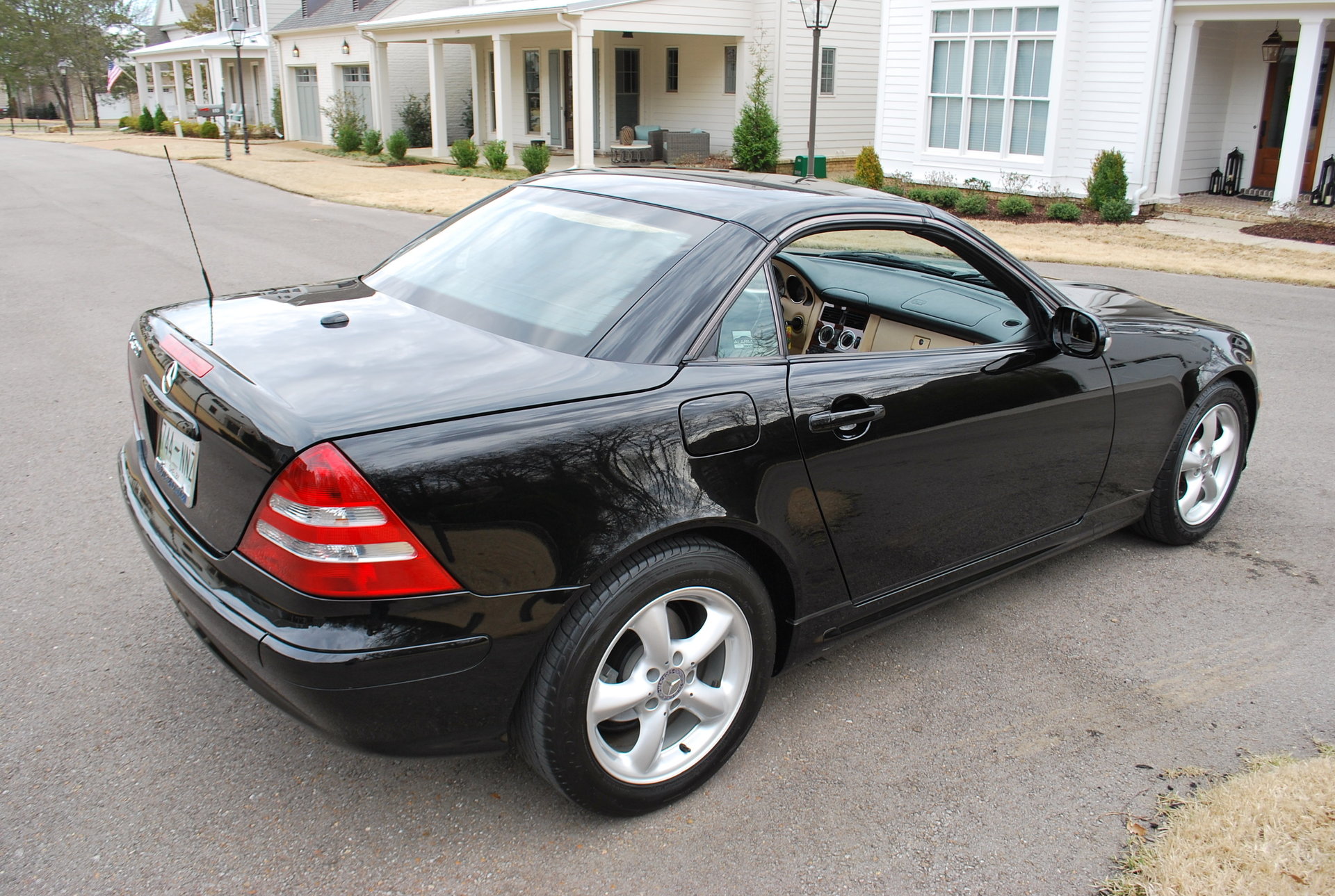 2001 Mercedes-Benz SLK 320 | Art & Speed Classic Car Gallery in Memphis, TN