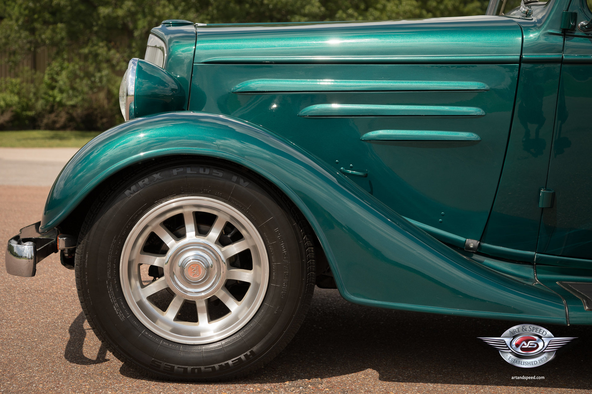 1935 Chevrolet 2-Door Sedan | Art & Speed Classic Car Gallery in ...