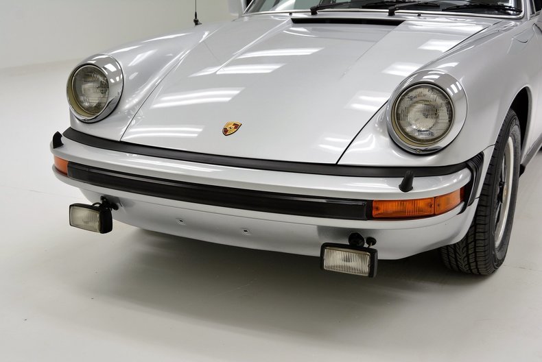 1977 Porsche 911 | Classic Auto Mall
