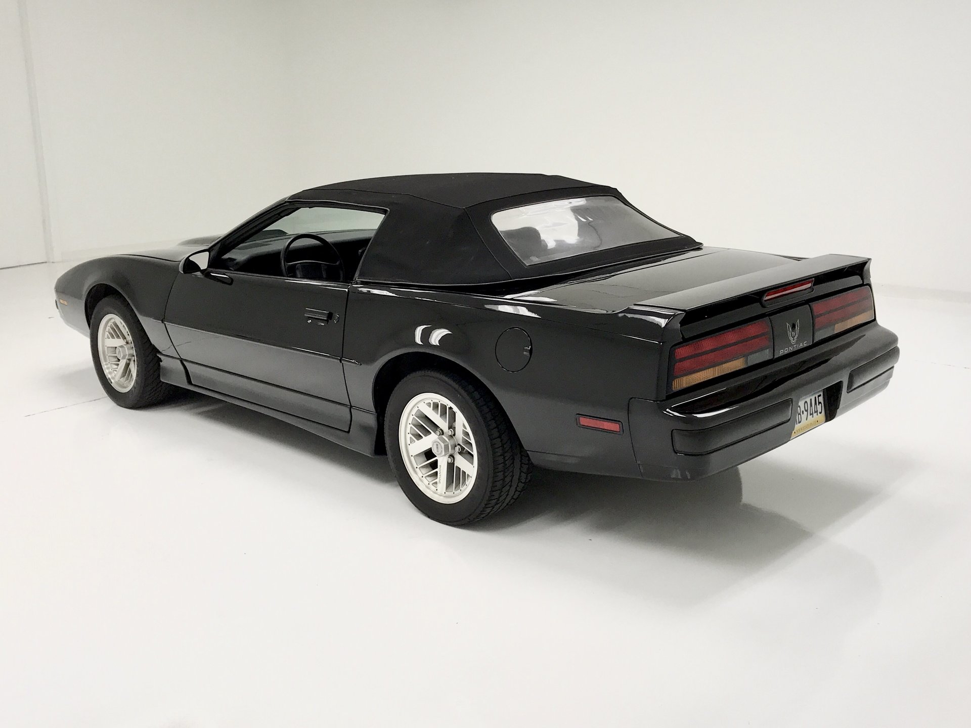 1989 Pontiac Formula | Classic Auto Mall