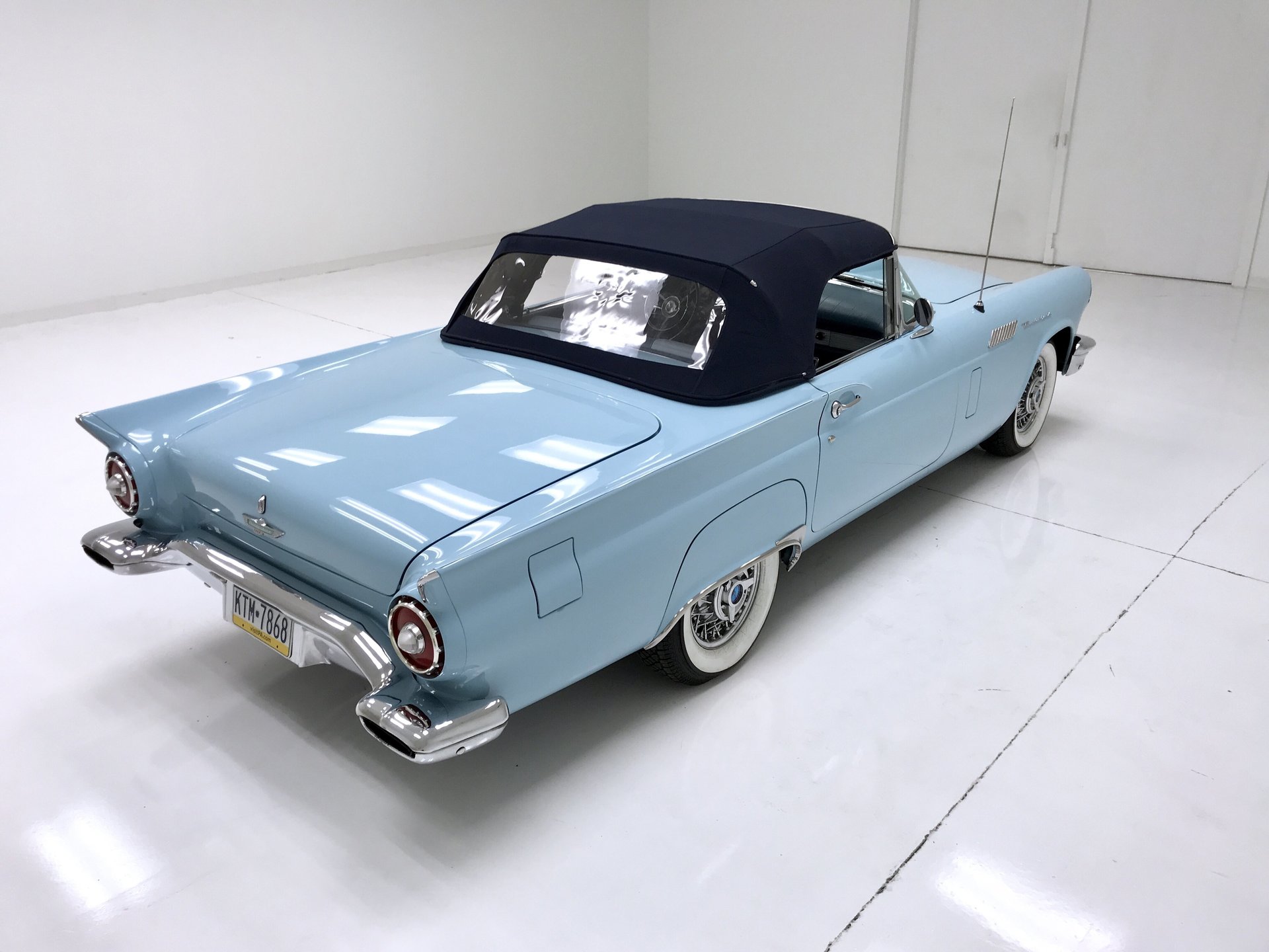 1957 Ford Thunderbird | Classic Auto Mall