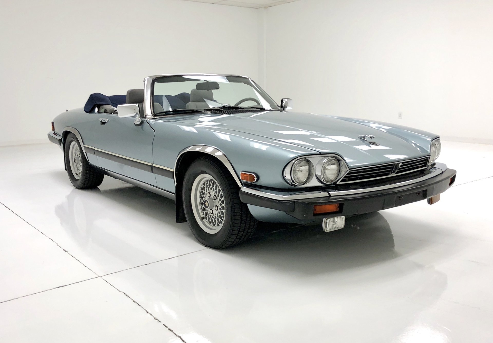 1990 Jaguar XJS | Classic Auto Mall