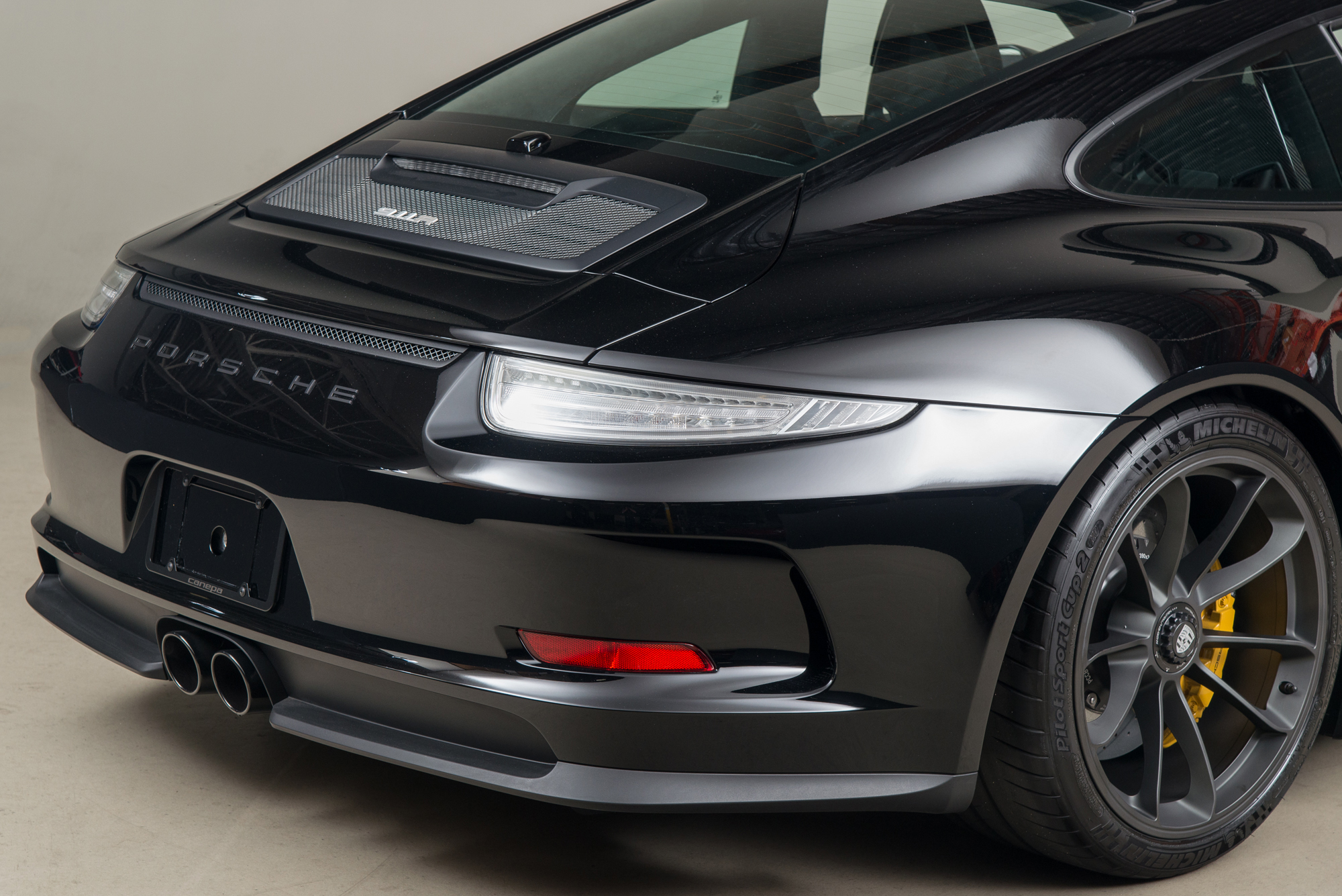 2016 Porsche 911R _5712