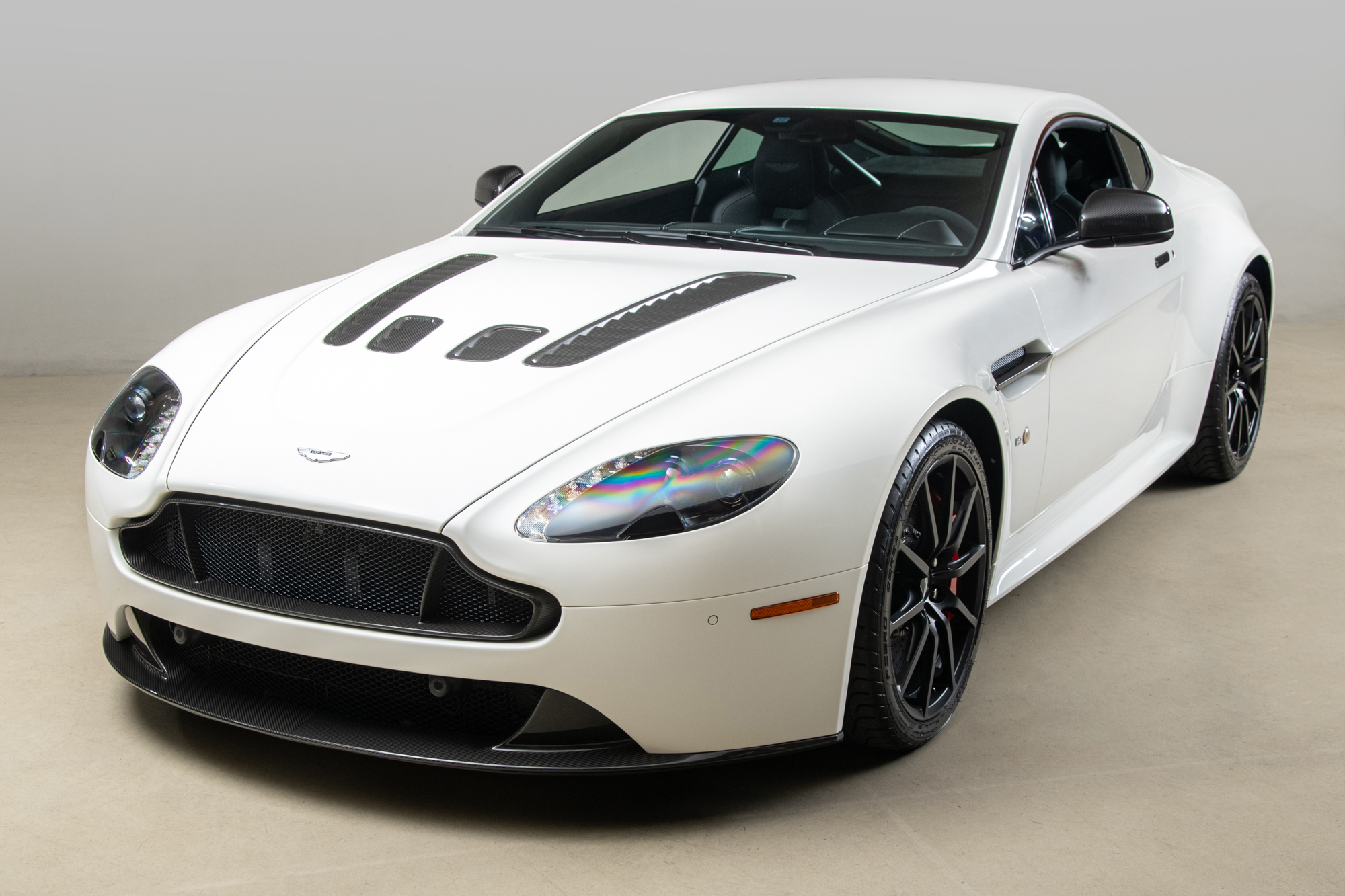 2017 Aston Martin Vantage S _6454