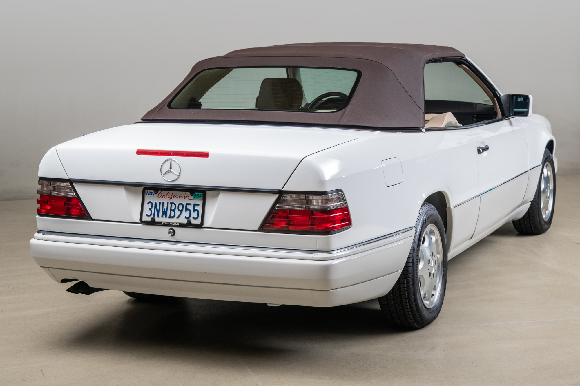 1995 Mercedes-Benz E320 Convertible _6567