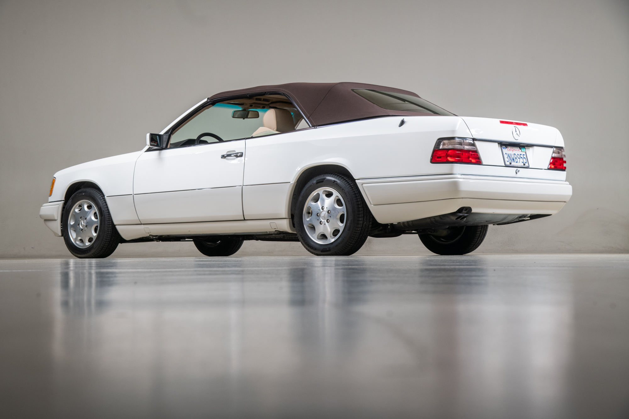 1995 Mercedes-Benz E320 Convertible _6567
