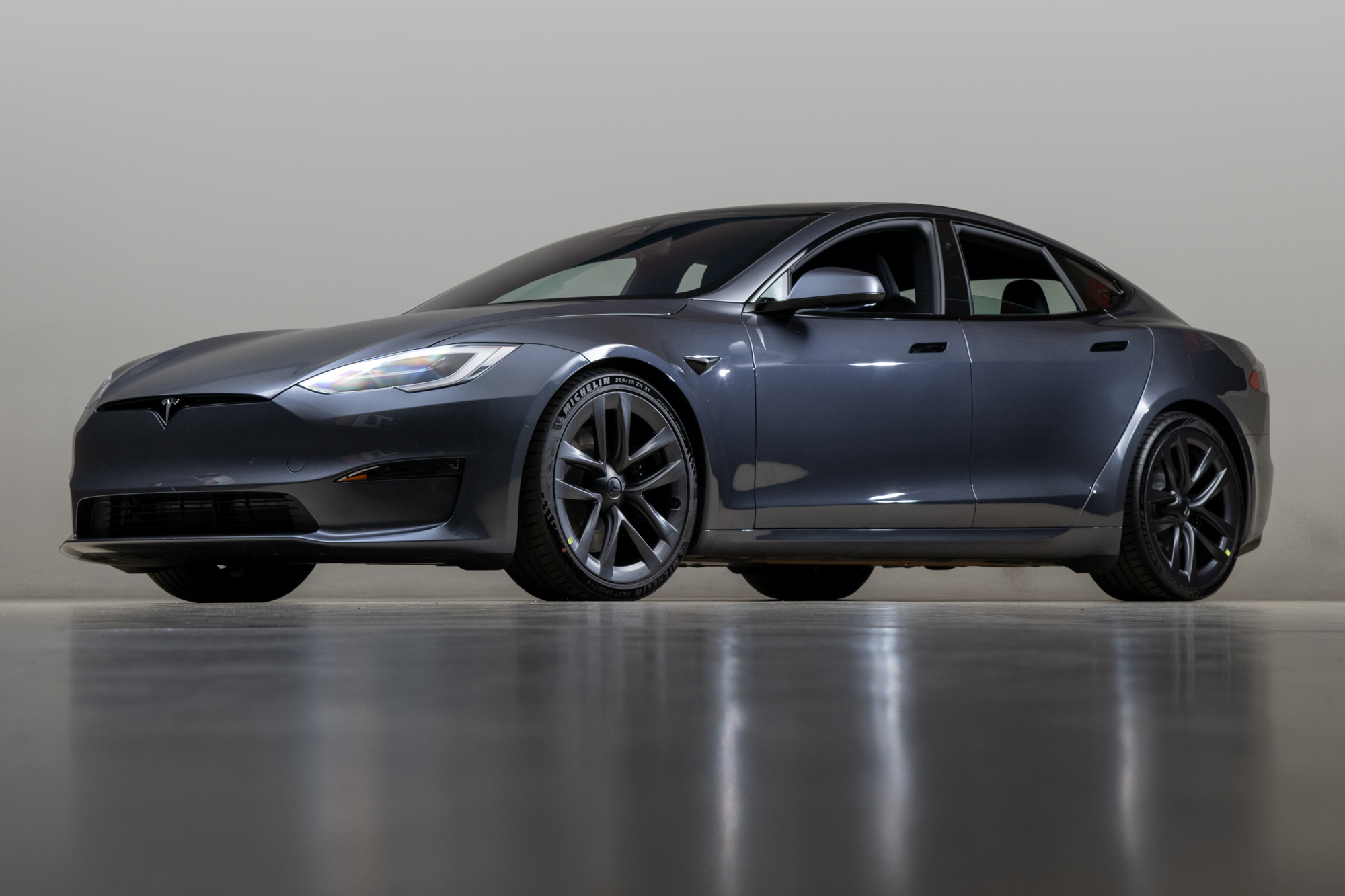 2021 Tesla S Plaid _6640