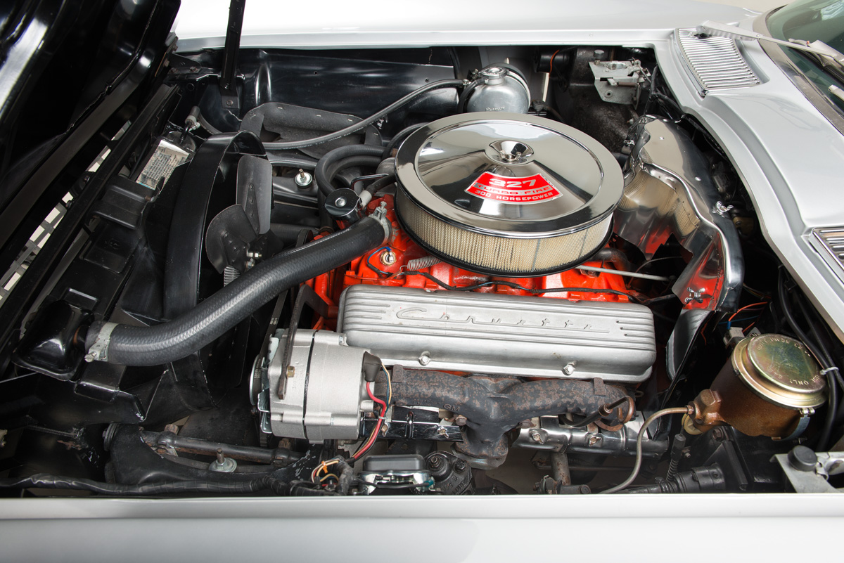 1966 Chevrolet Corvette Sting Ray 327 Roadster_5042