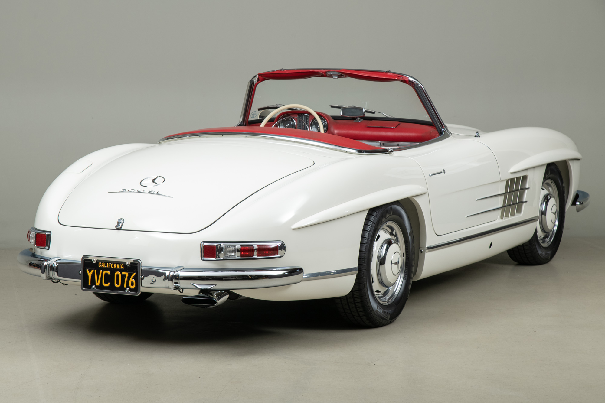 1963 Mercedes-Benz 300 SL Roadster_5170