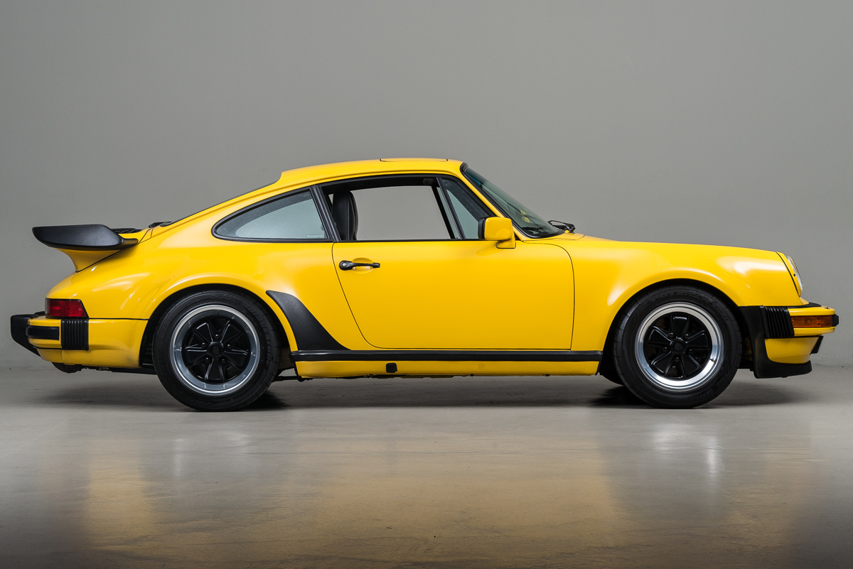 1988 Porsche 930 _5212