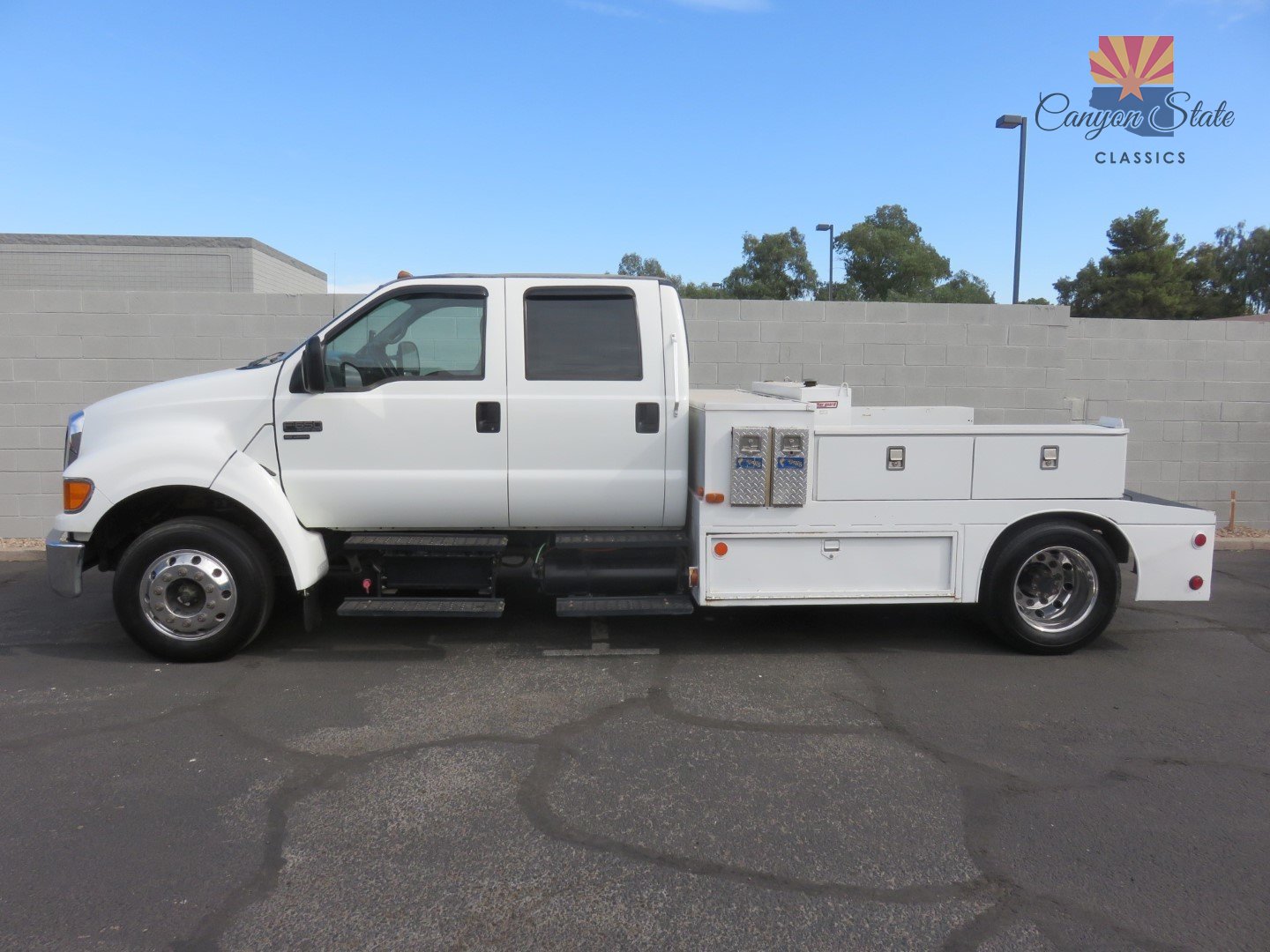 2006 Ford Super Duty F-650 Pro Loader | Canyon State Classics
