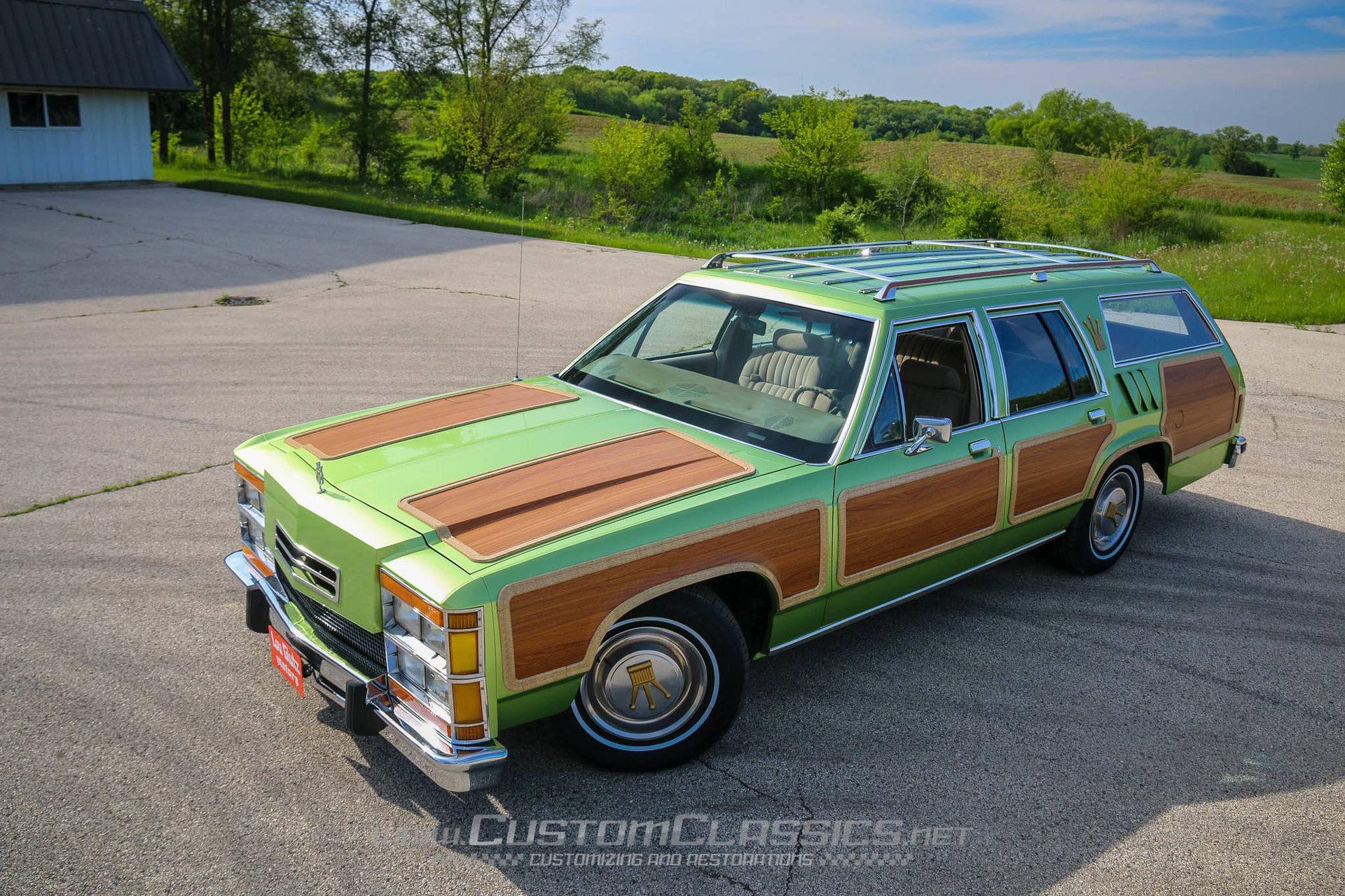 1982 Ford LTD | Custom Classics Auto Body and Restoration