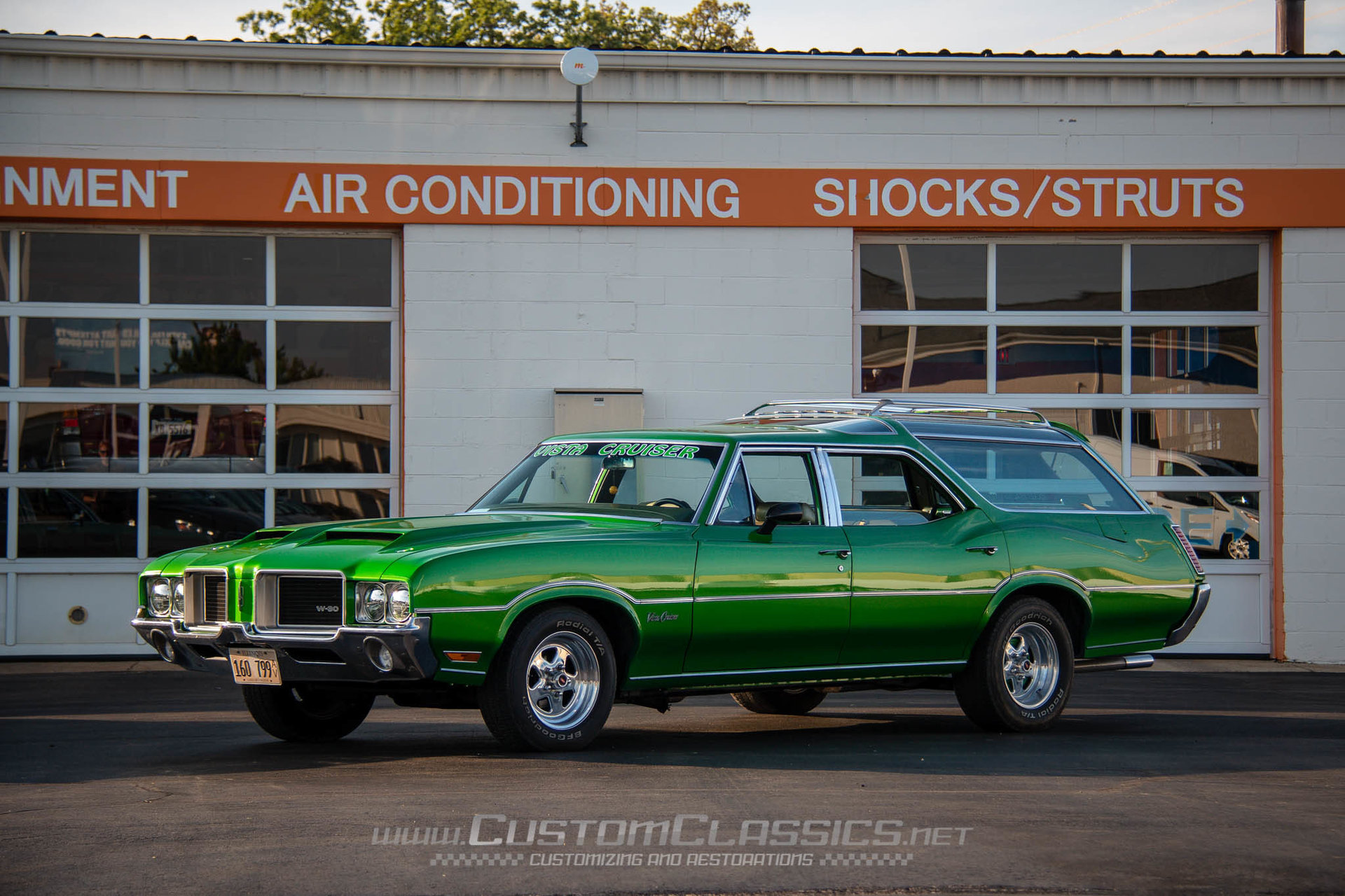 1982 Ford LTD | Custom Classics Auto Body and Restoration
