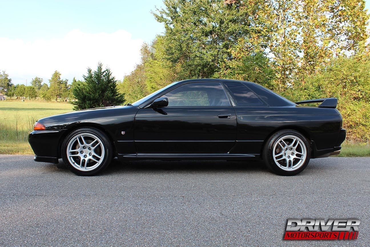1990 Nissan Skyline GTR | Driver Motorsports