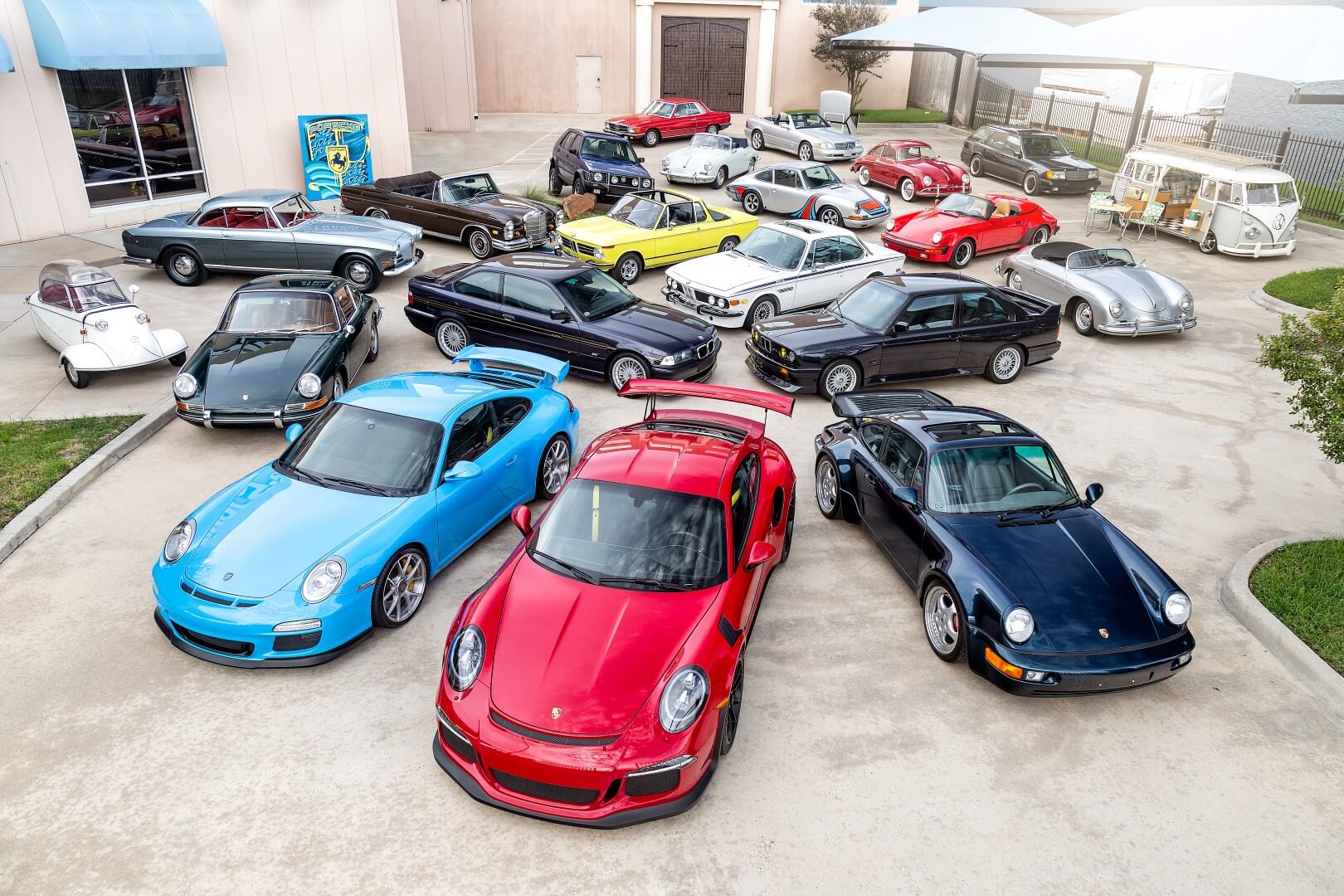 DriverSource : Fine Motorcars | Houston, TX