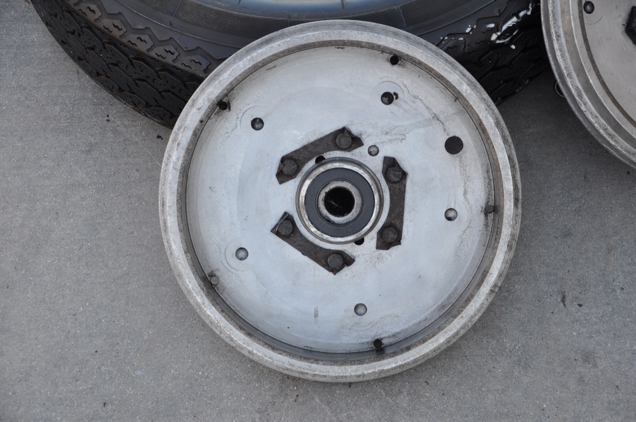 1958 Porsche Rudge Wheels | European Collectibles