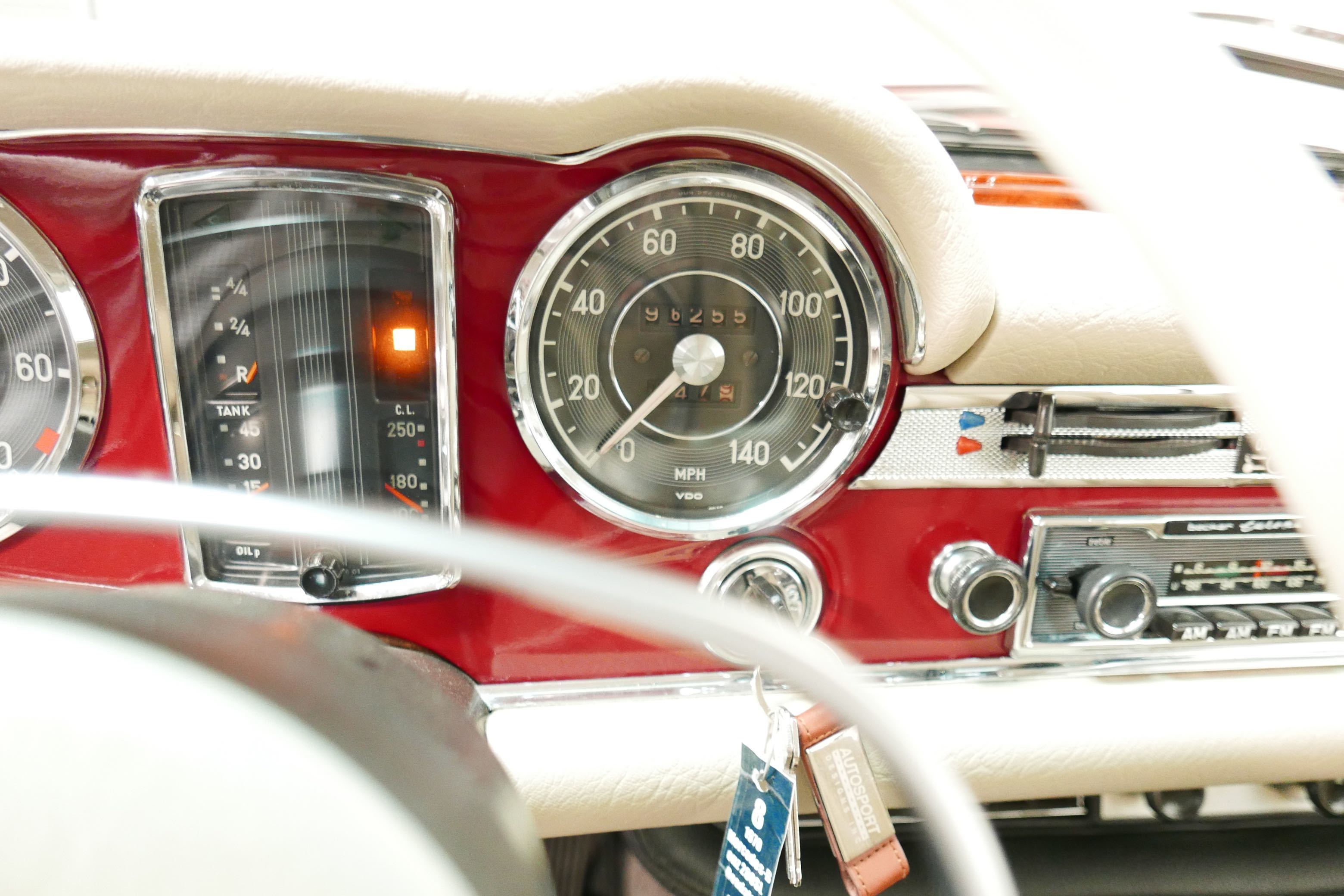 1970 Mercedes-Benz 280SL | European Collectibles