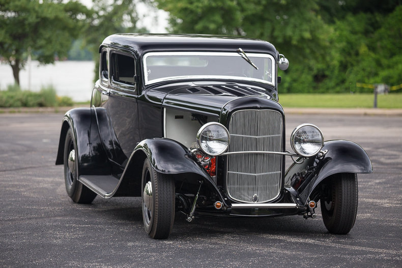 1932 Ford 5 Window | Fast Lane Classic Cars