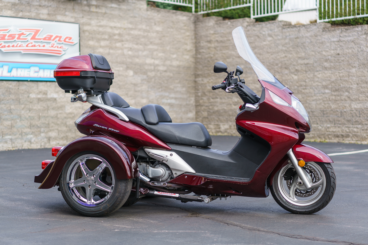 2009 Honda Silverwing | Fast Lane Classic Cars