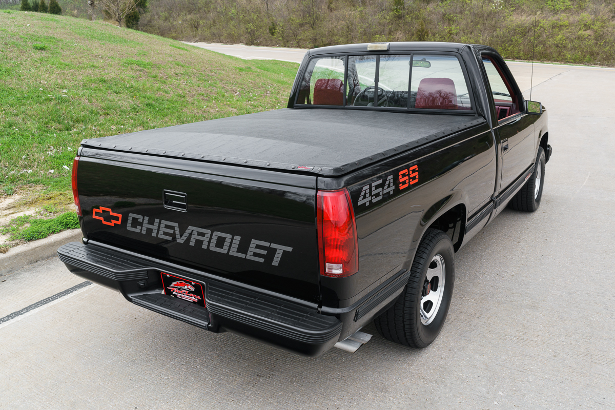 1990 Chevrolet 454 SS Pickup | Fast Lane Classic Cars