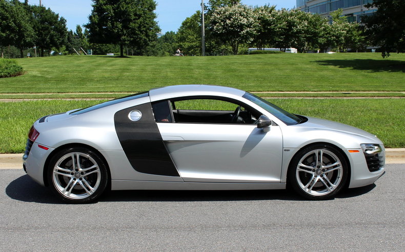 2009 Audi R8 | 2009 Audi R8 6-speed manual for sale | Classic Cars ...