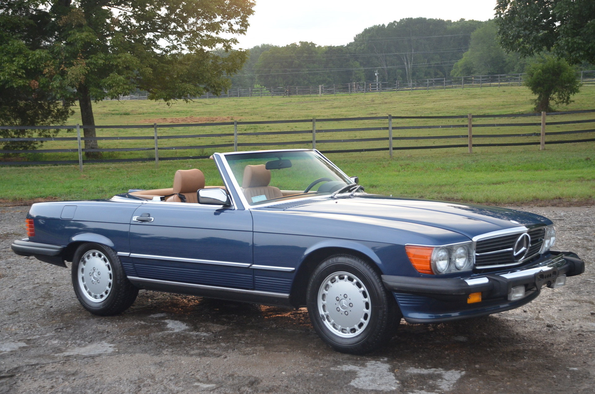 1986 Mercedes-Benz 560SL | Frazier Motorcar Company