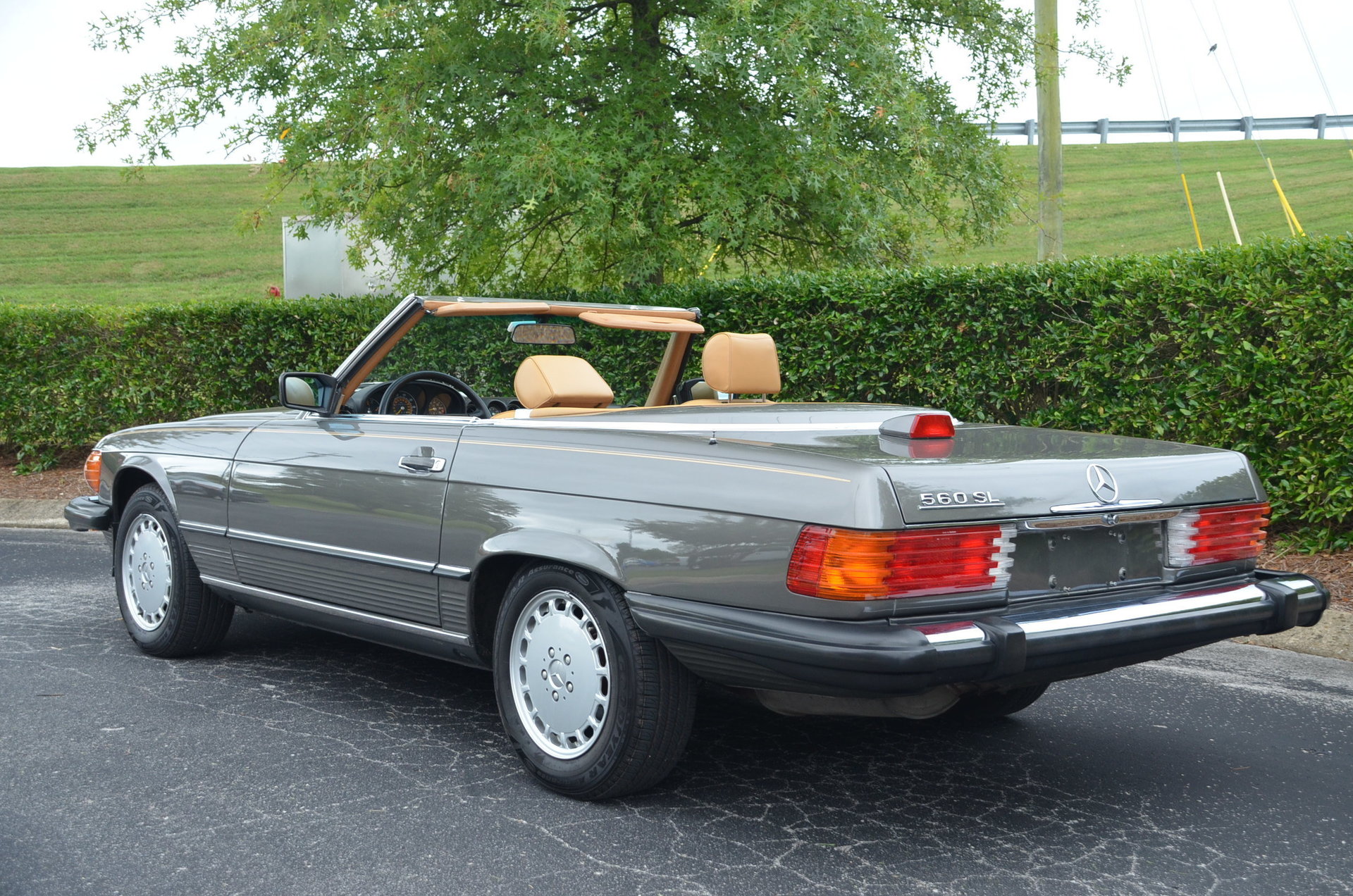 1987 Mercedes-Benz 560SL | Frazier Motorcar Company