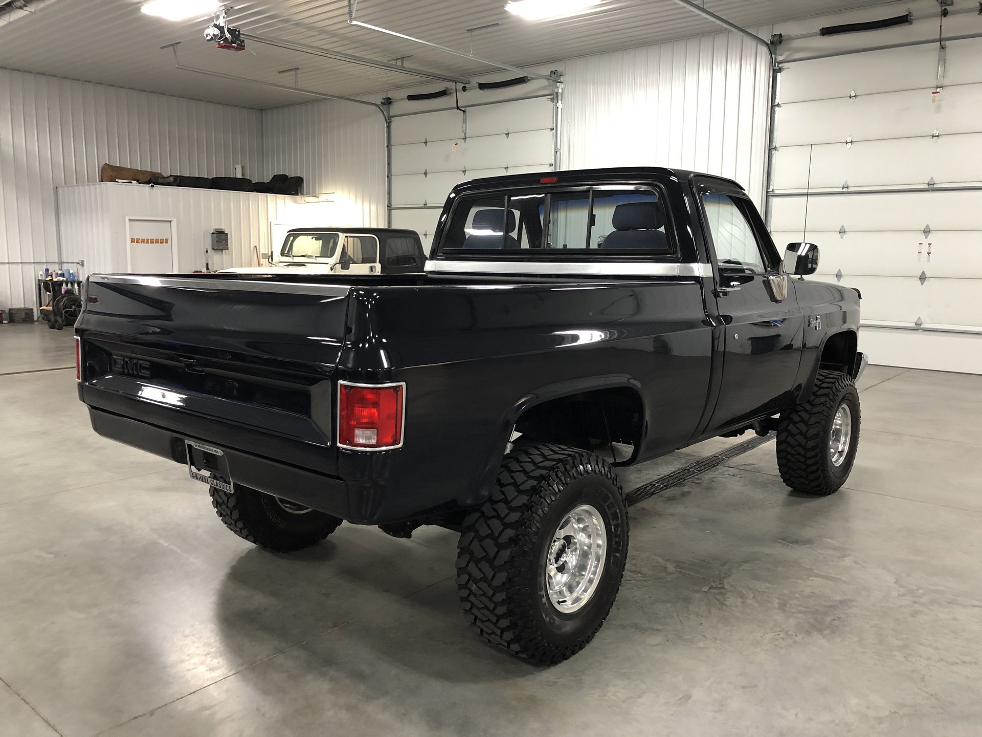 1987 GMC K10 Sierra | 4-Wheel Classics/Classic Car, Truck, and SUV Sales