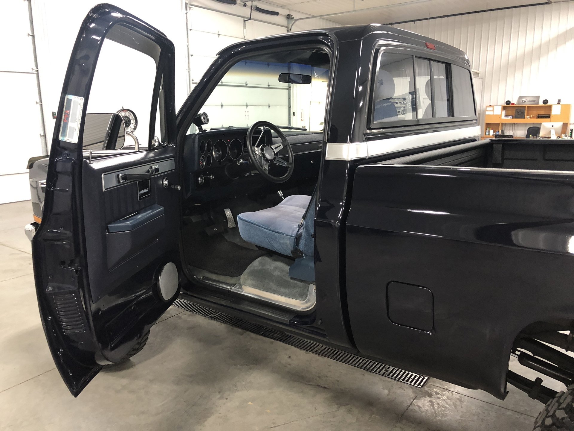 1987 GMC K10 Sierra | 4-Wheel Classics/Classic Car, Truck, and SUV Sales