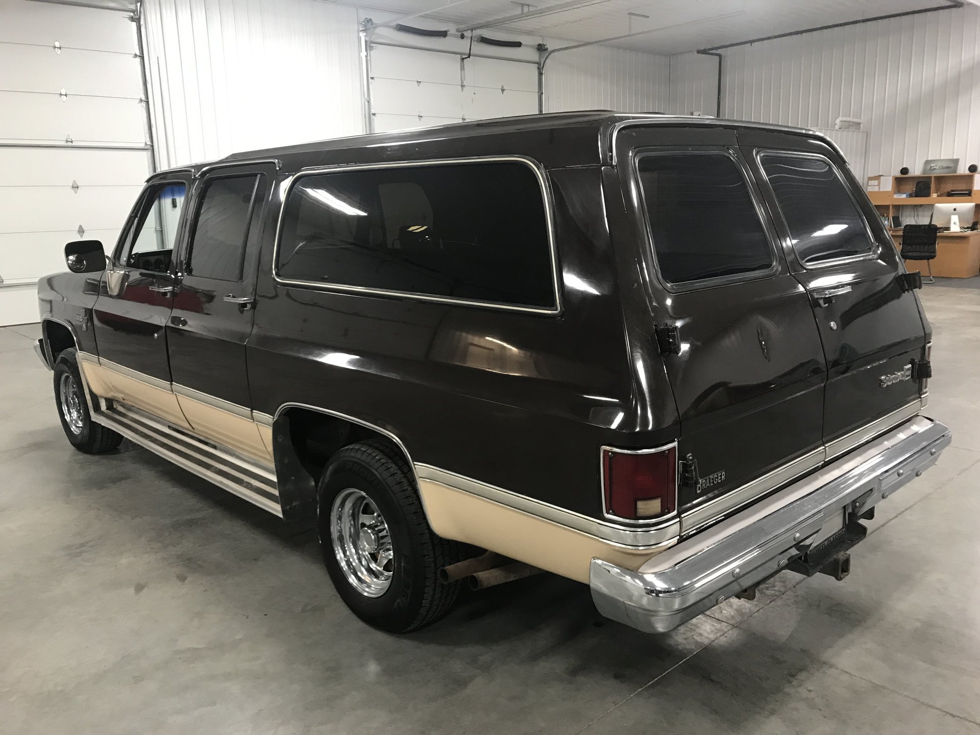 1984 Chevrolet Suburban | 4-Wheel Classics/Classic Car, Truck, and SUV ...