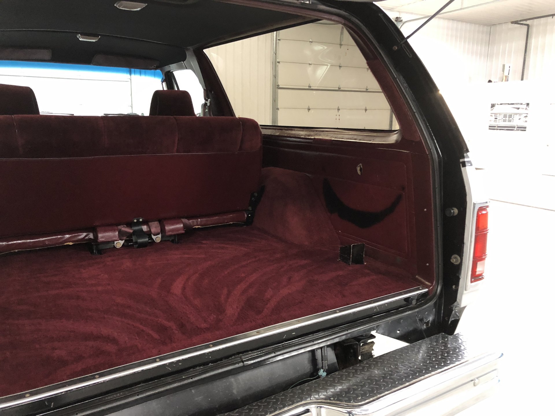 1990 Dodge Ramcharger | 4-Wheel Classics/Classic Car, Truck, and SUV Sales