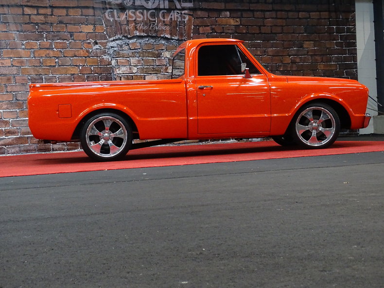 1967 Chevrolet C10 Resto Mod | GAA Classic Cars