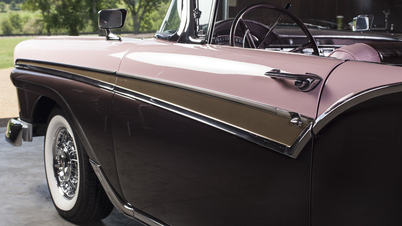 1957 Ford Fairlane 500 | GAA Classic Cars